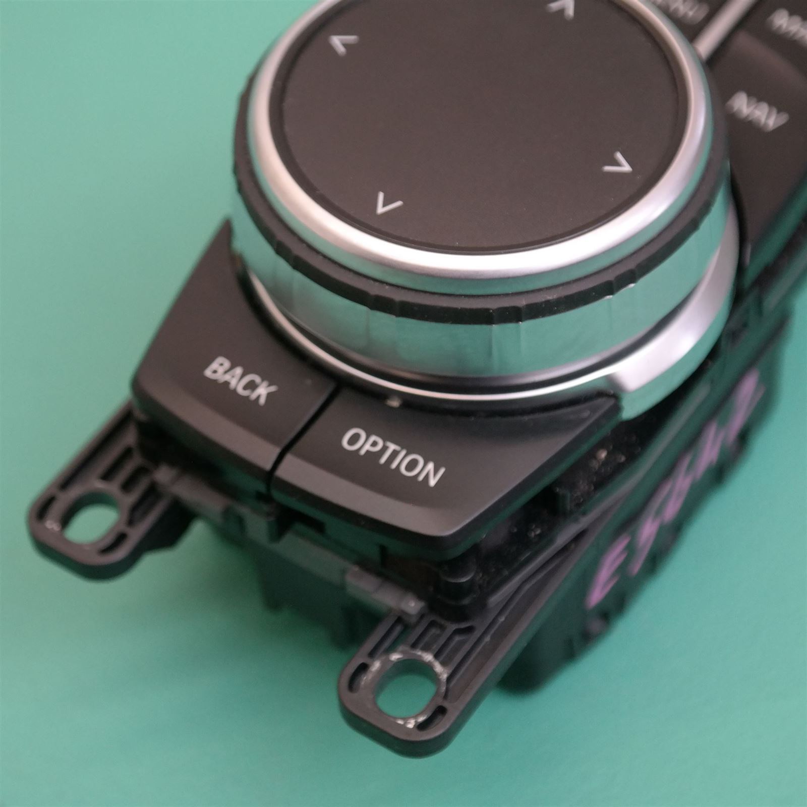 2019 BMW X3 Infotainment part 65825A3B1E2