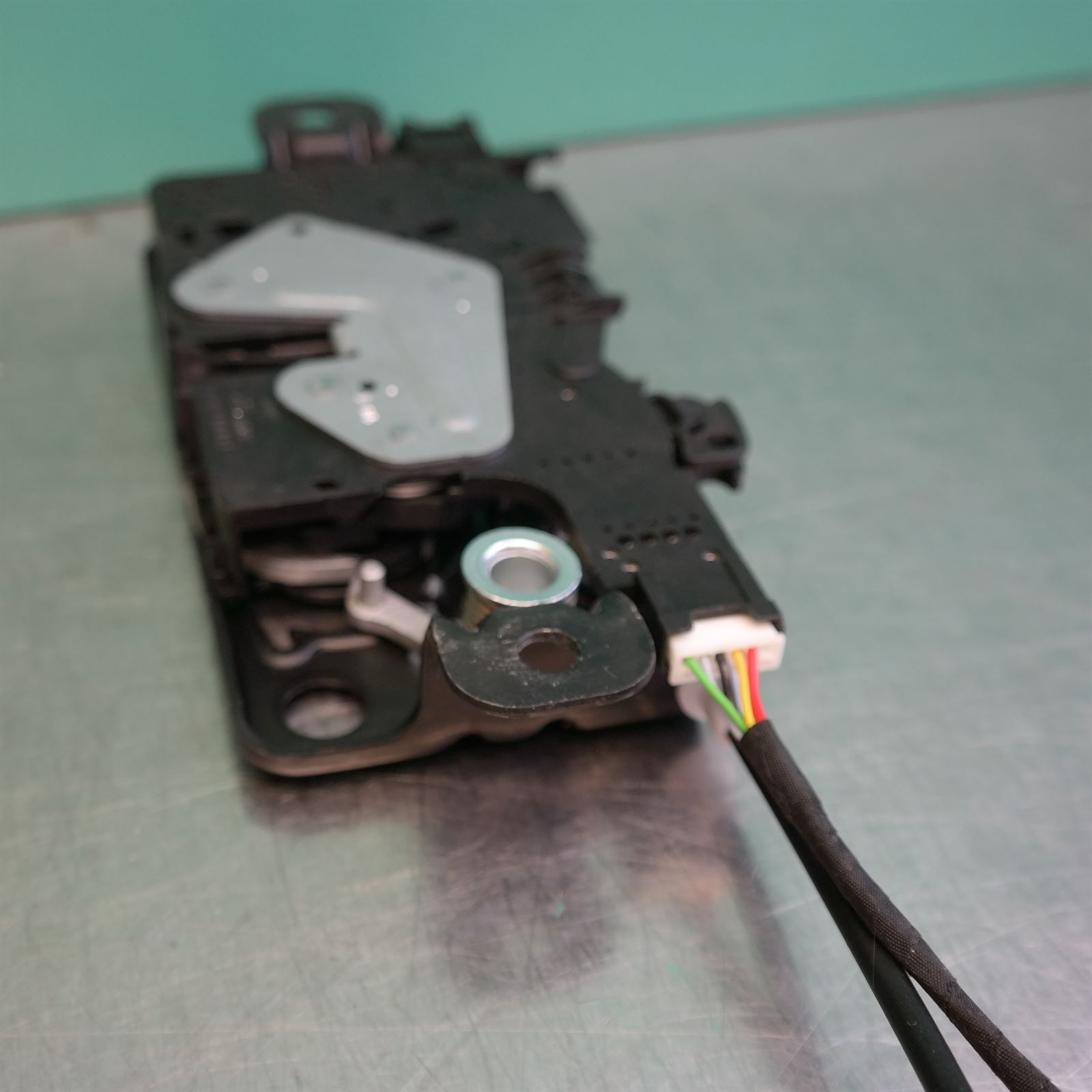 2021 BMW 3 SERIES Lock mechanism 51247441014 51247430626