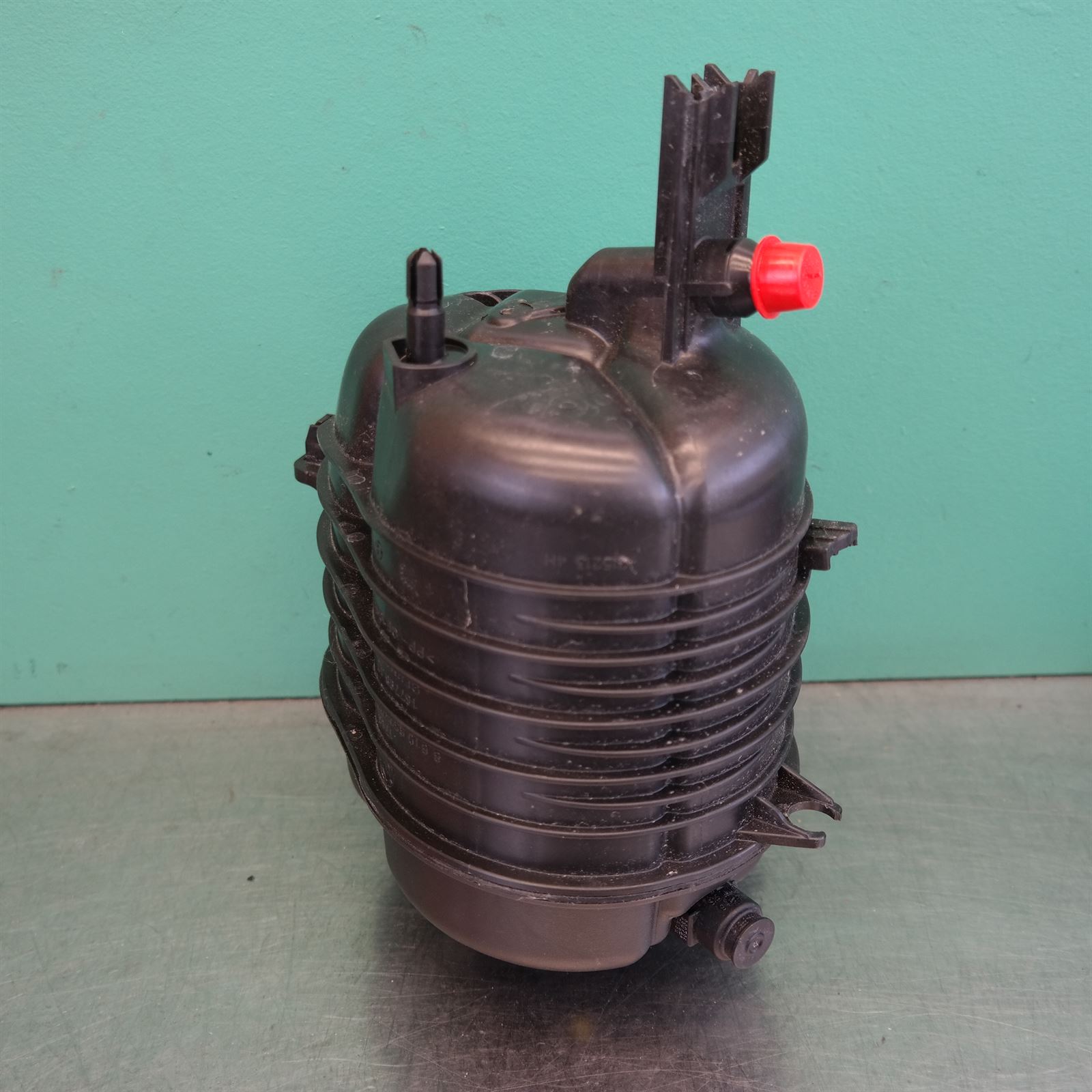 2022 BMW 2 SERIES Expansion tank 17138610652