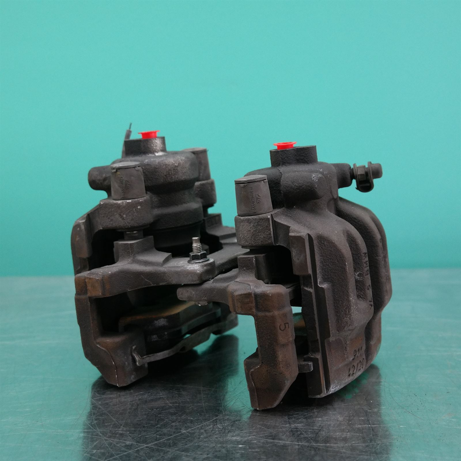 2014 BMW X1 Caliper 34216768697 34216768698