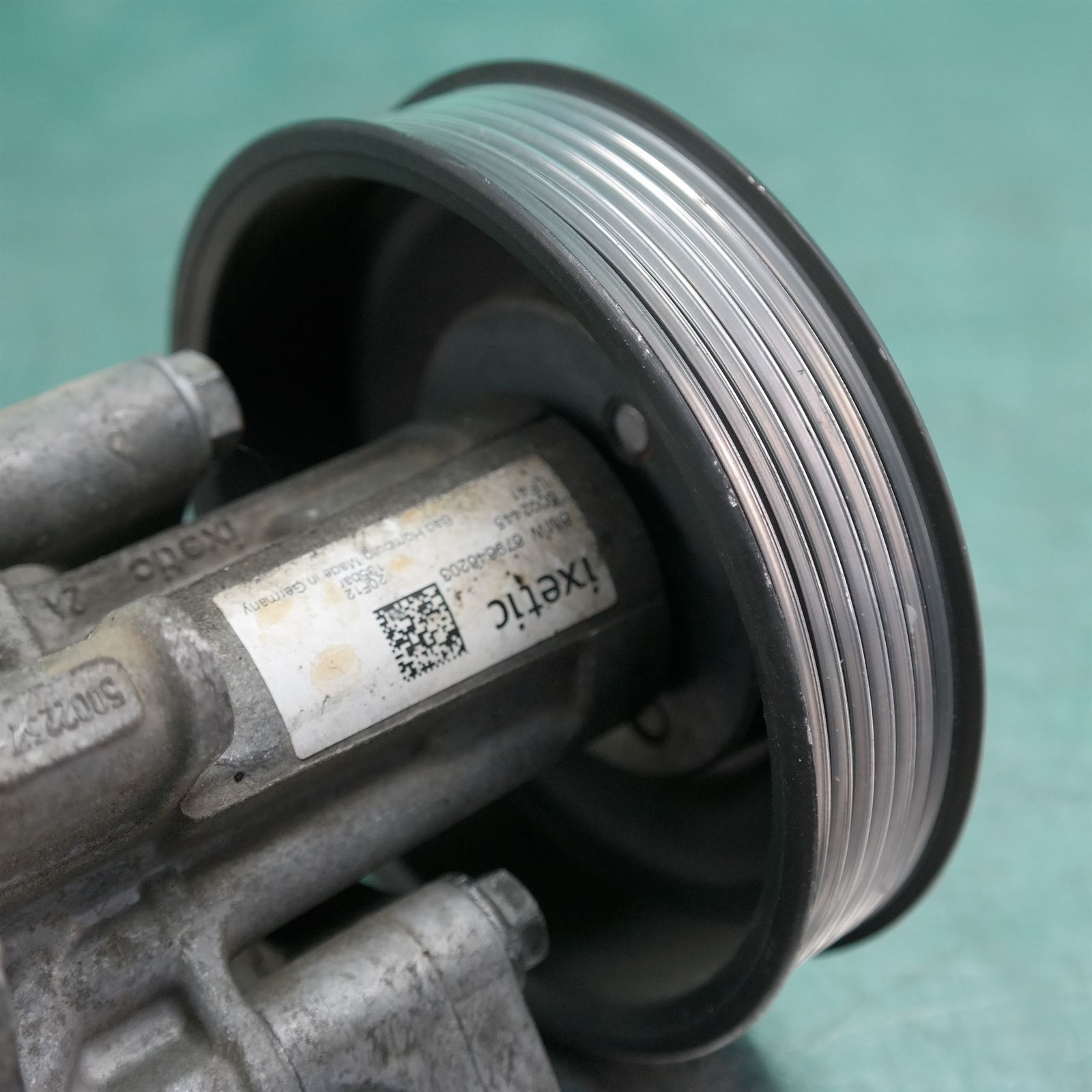 2012 BMW X5 Steering pump 32416796462