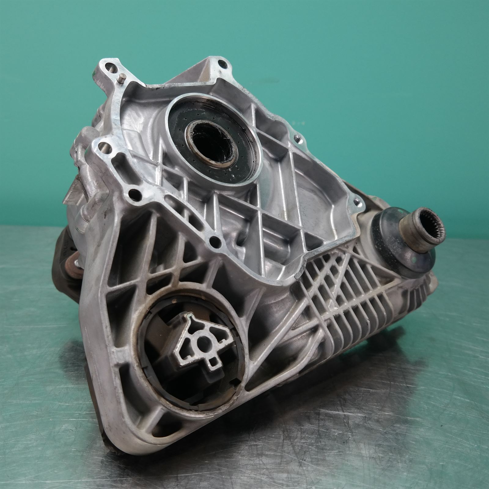 2012 BMW X5 Transfer case 27105A371E1