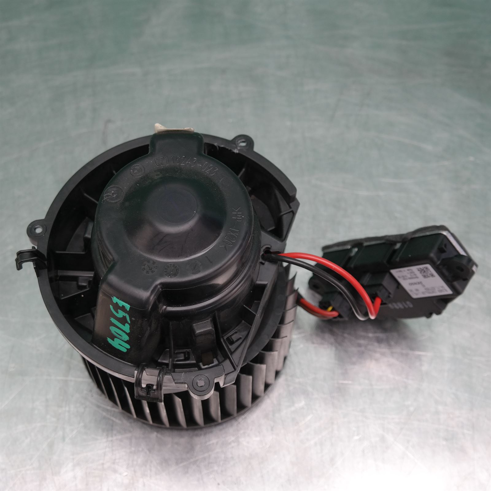 2019 BMW X2 Heater fan 64119297752