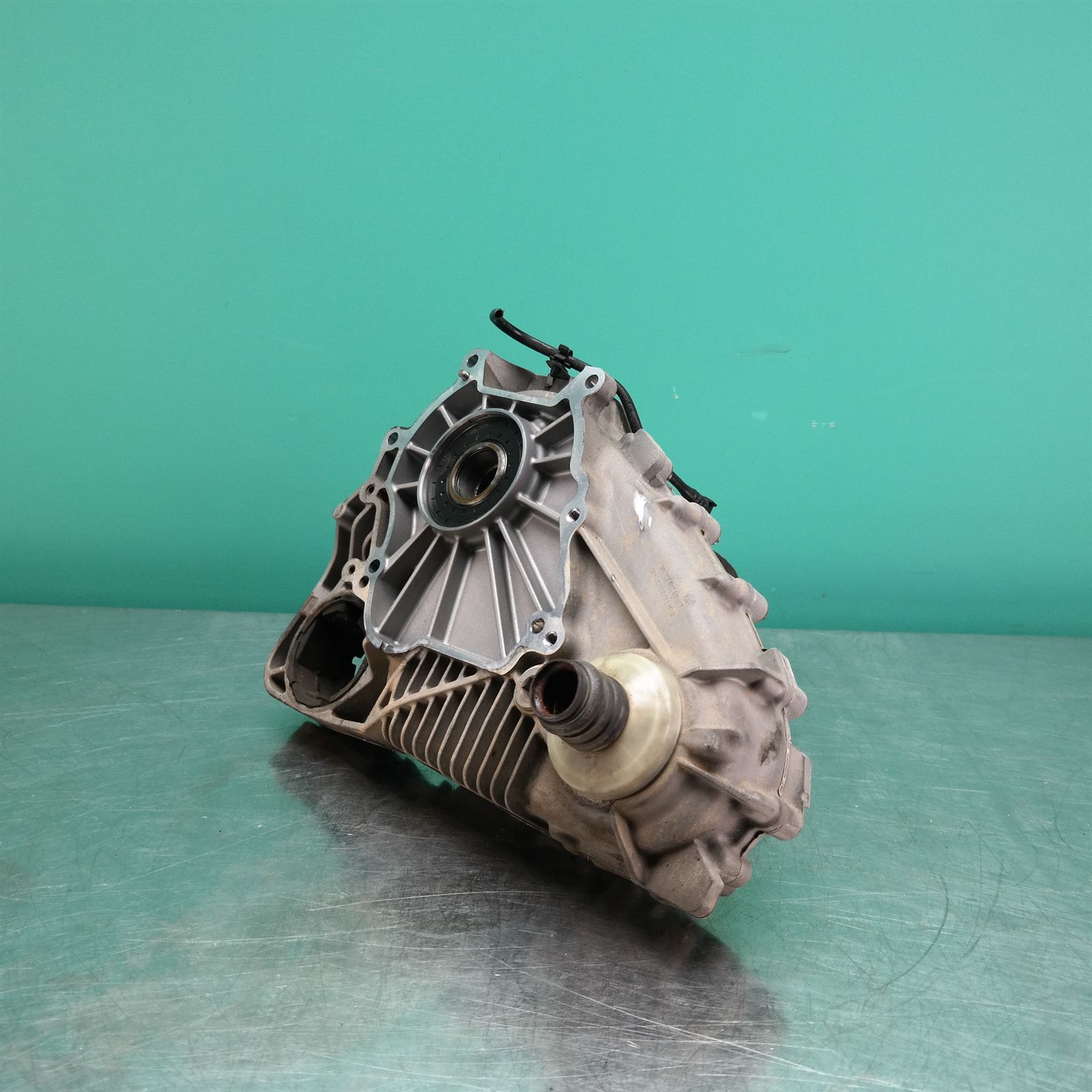 2008 BMW X5 Transfer case 27107599886