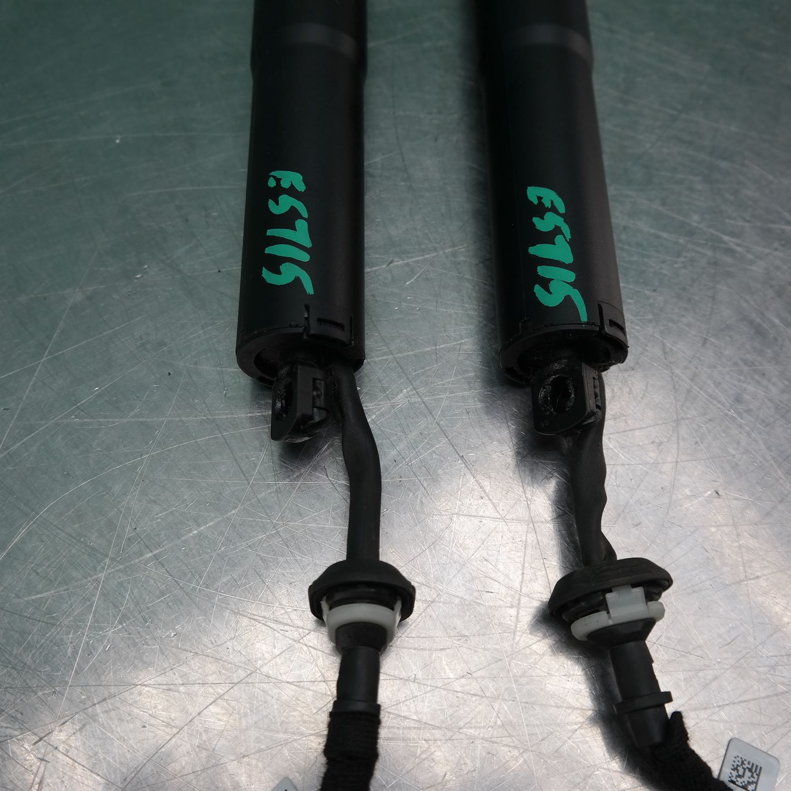 2022 BMW X5 Hatch strut 51249482800