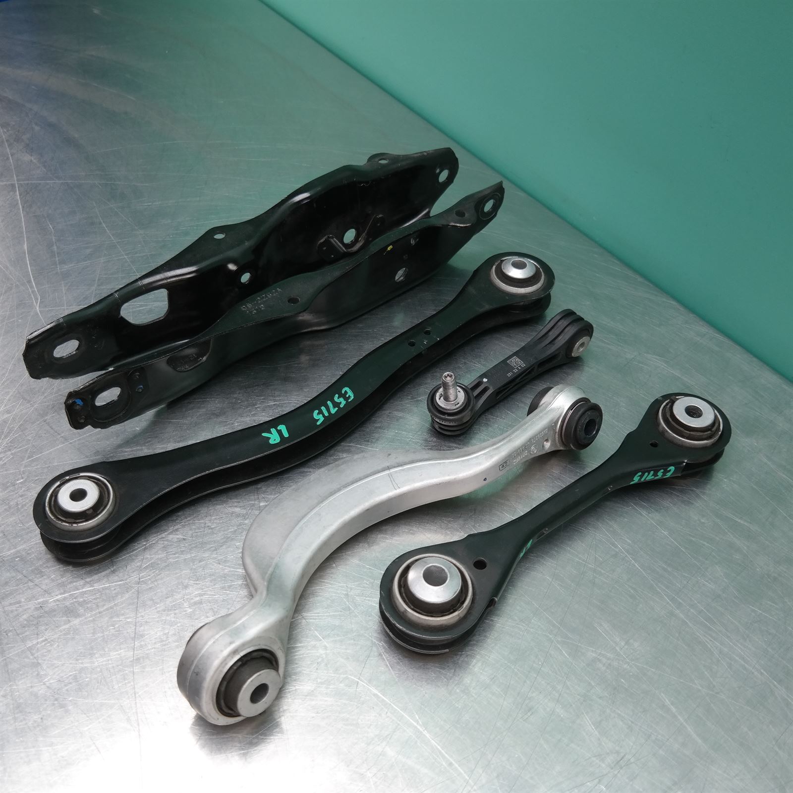 2022 BMW X5 Trailing arm