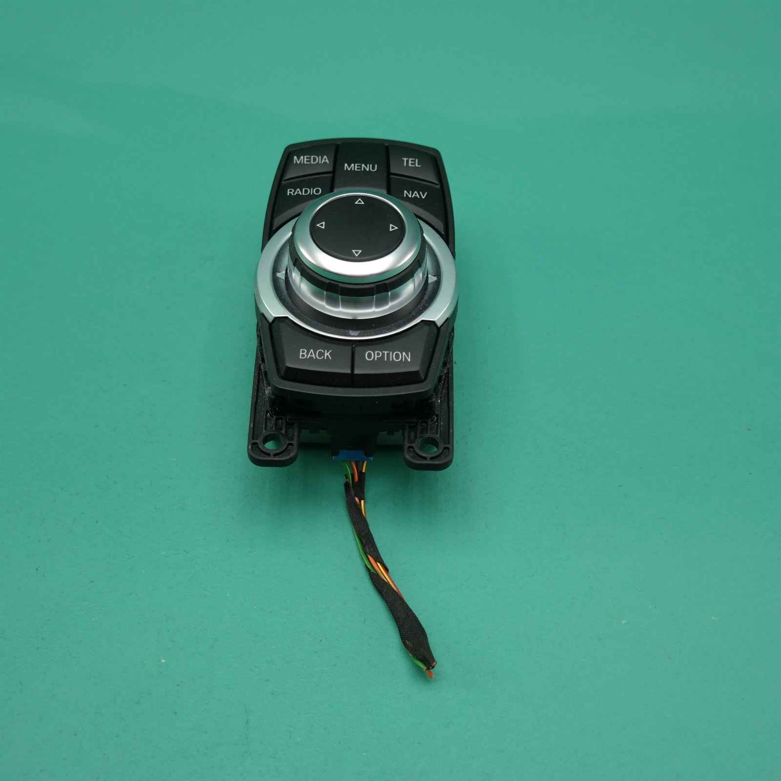 2013 BMW 3 SERIES Infotainment part 65829267955