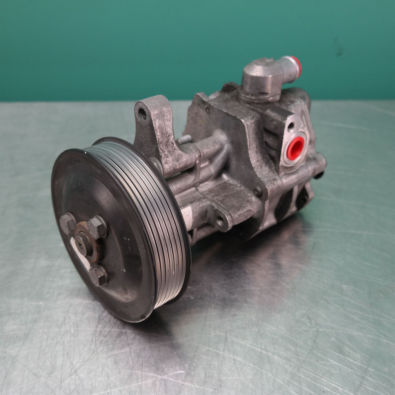 2014 BMW X6 Steering pump 32416796463