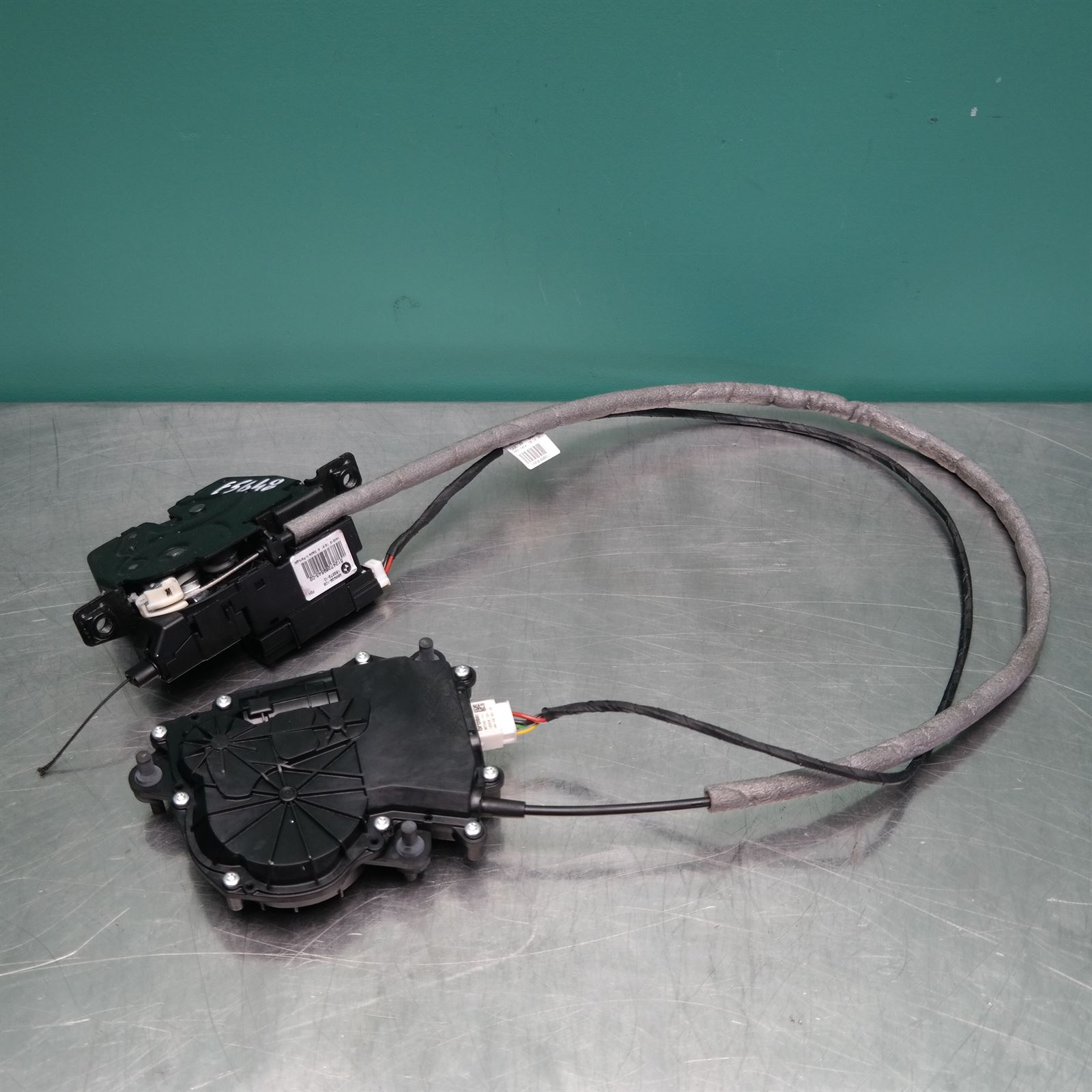 2012 BMW 5 SERIES Lock mechanism 51247269543 51247273752