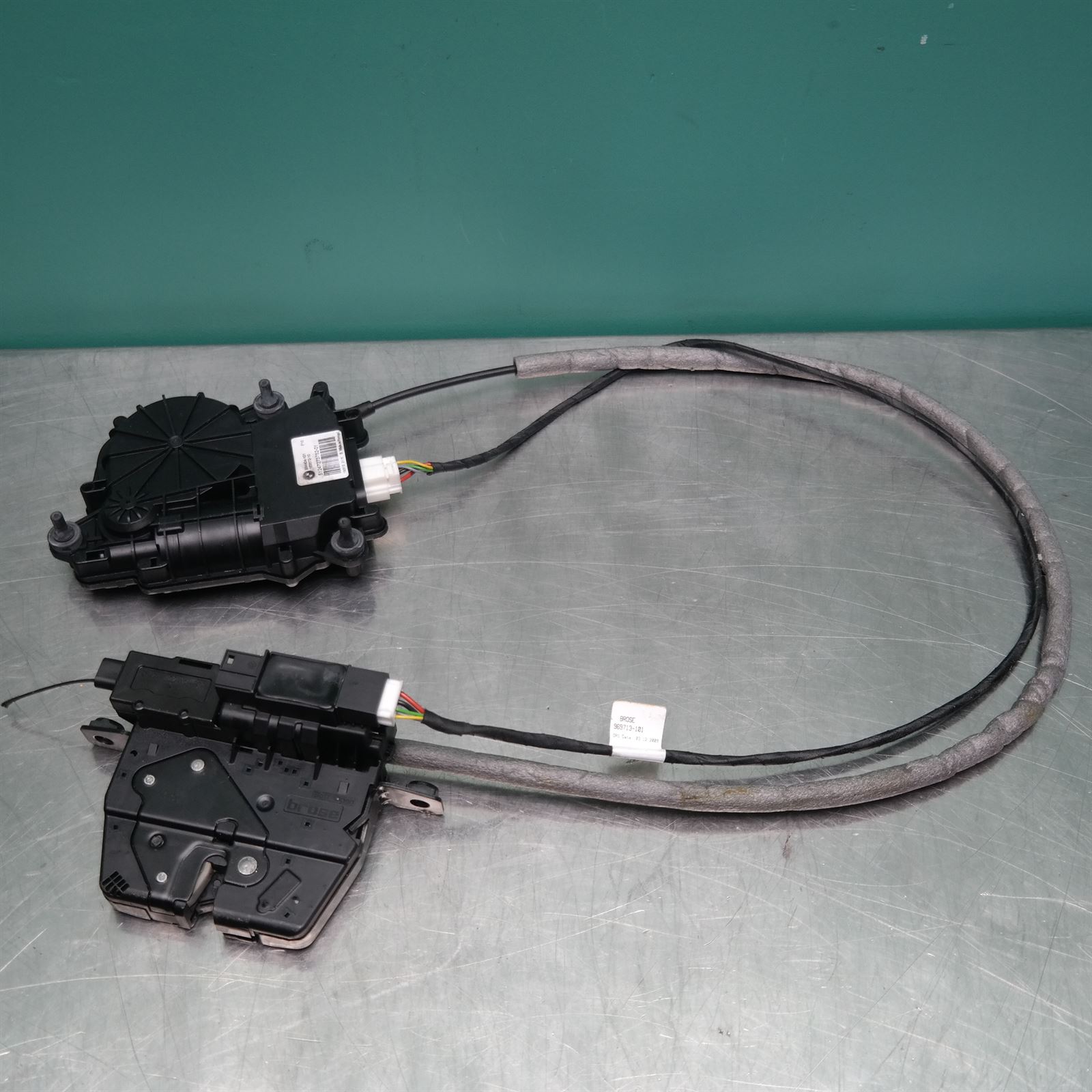 2012 BMW 5 SERIES Lock mechanism 51247269543 51247273752